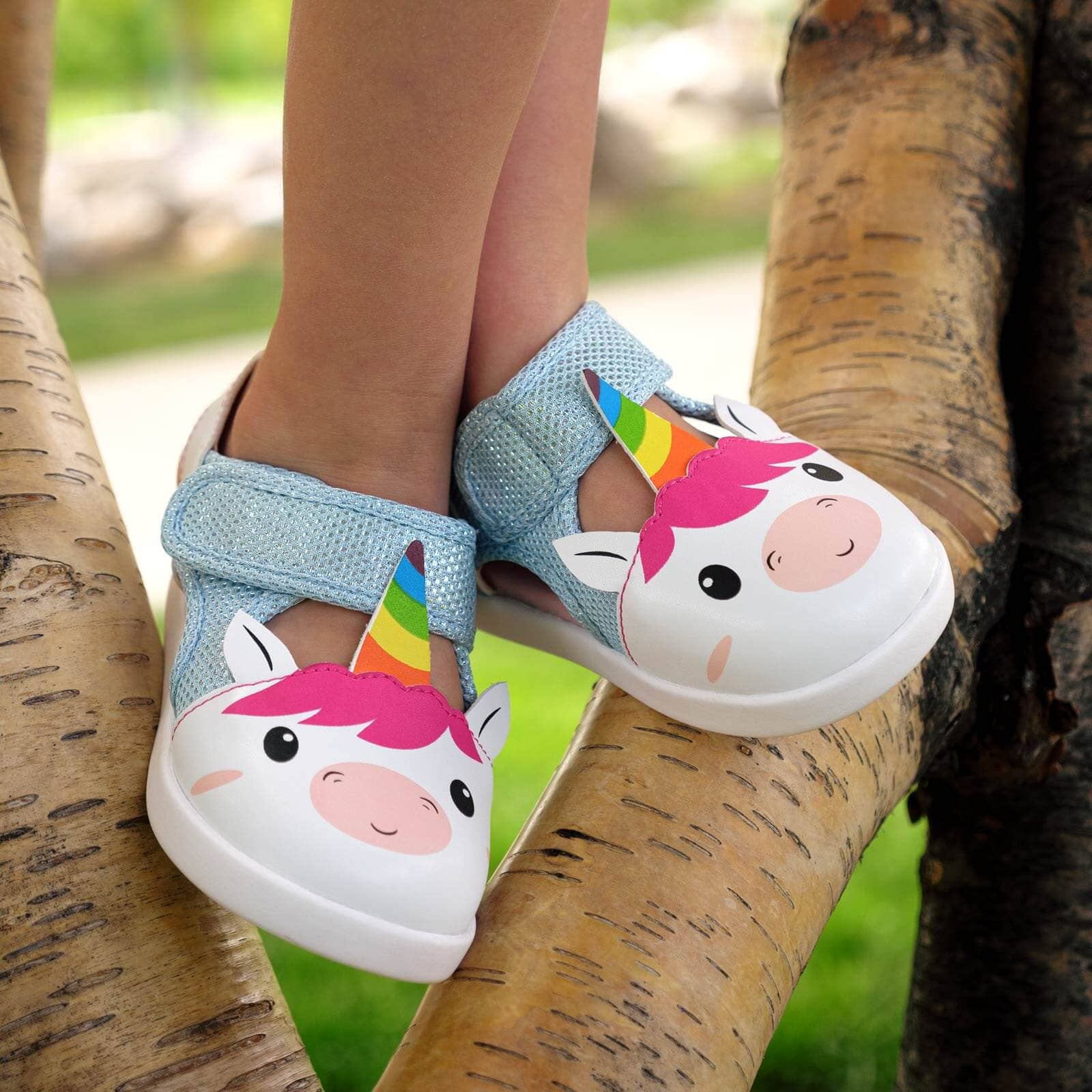 Squeaky Toddler Sandals | Sparkly Unicorn -- ikiki Shoes – ikiki® Shoes